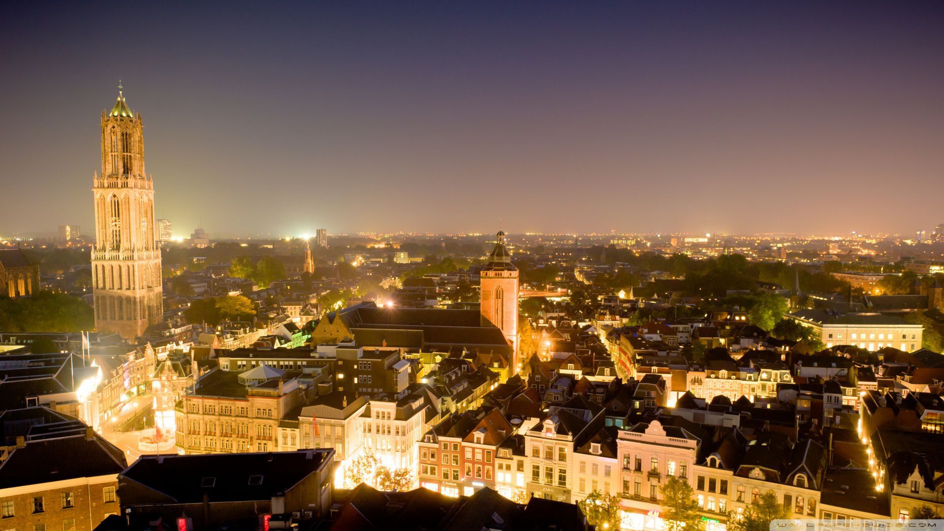 Spacious & comfortable townhouse in beautiful Utrecht, near Amsterdam