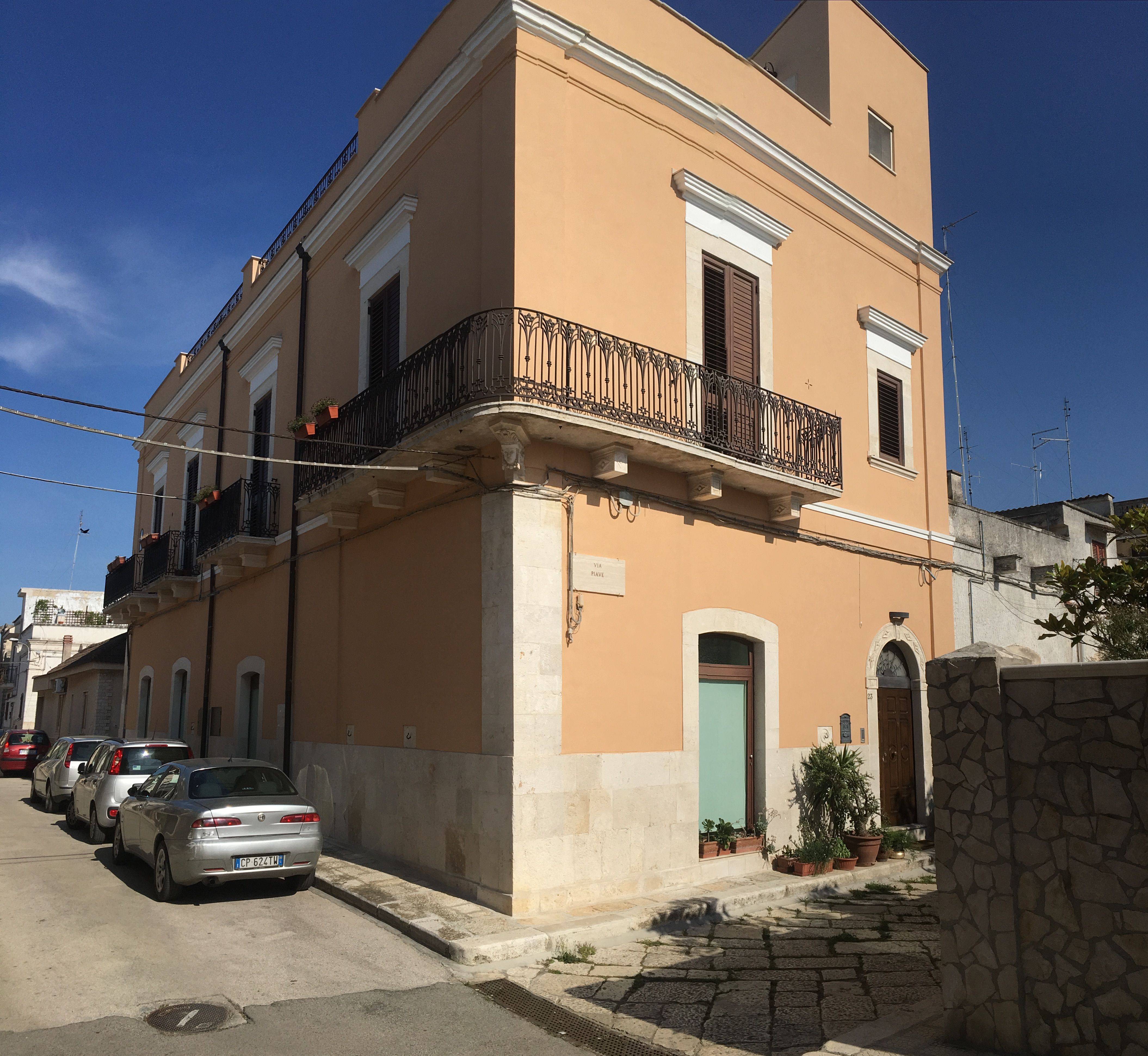 House in Loseto Di Bari, Italy - Aristide's place
